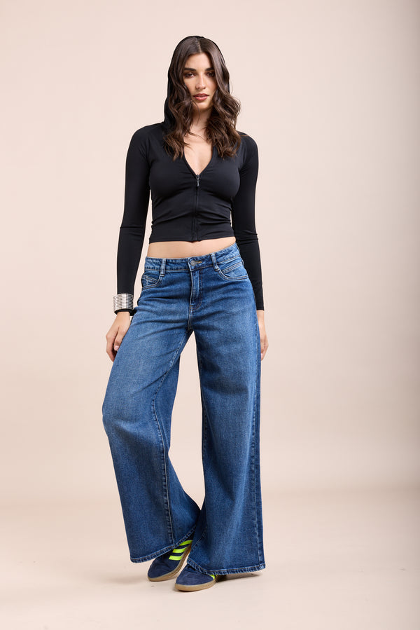 Toxik3 extra wide stretch jean pants with cutouts and pockets